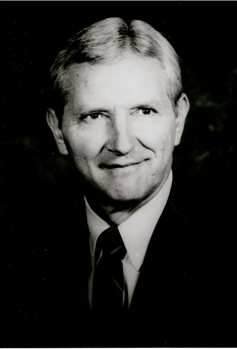 Tom White – Cherokee Messenger & Republican